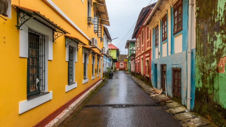 Goa Heritage Places: A Guide to Historic Sites, Forts & Culture